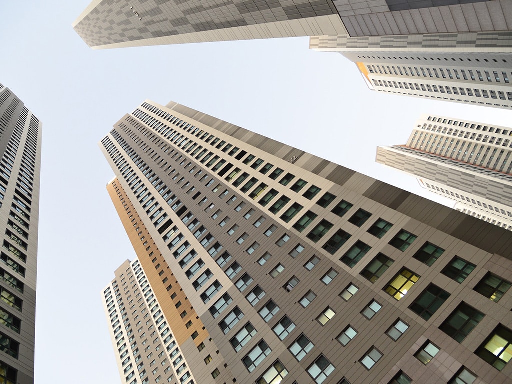 The Role of Property Management in Commercial Real Estate - Kessinger ...