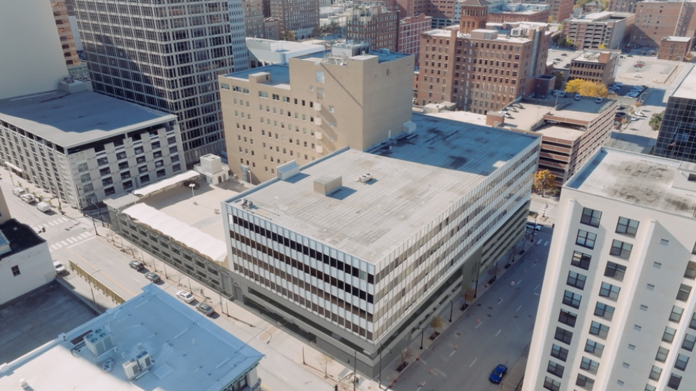 811 Main St